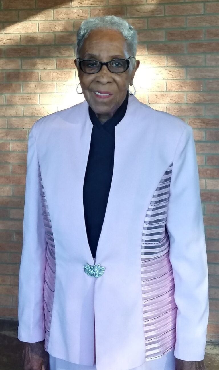 Mrs. Lottie Mayberry | The Gilmore Mortuary